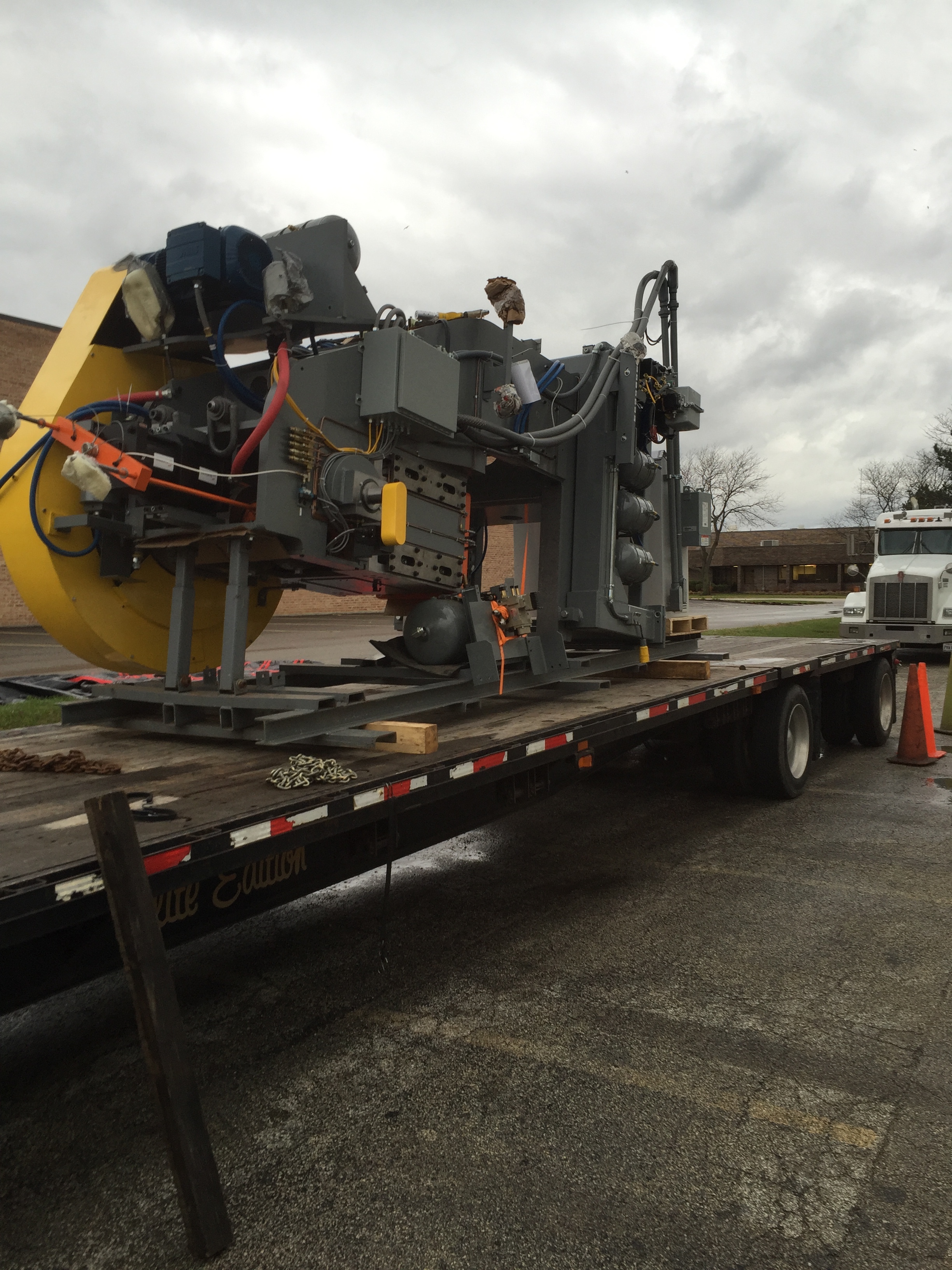 Chicago Machinery Movers - Container Transloading, Rigging, Machinery ...